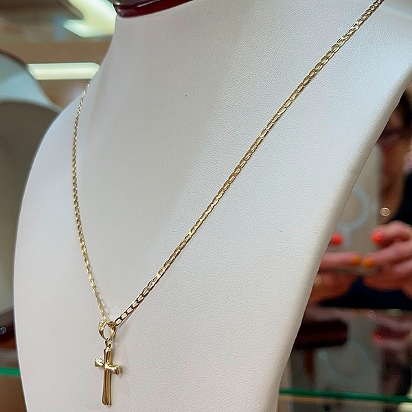 10K Gold Chain With Cross Charm 10K Gold Chain With Cross Charm